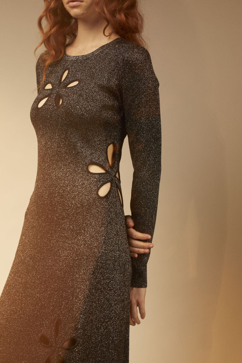 Robe longue en maille métallisée – Tresse Paris